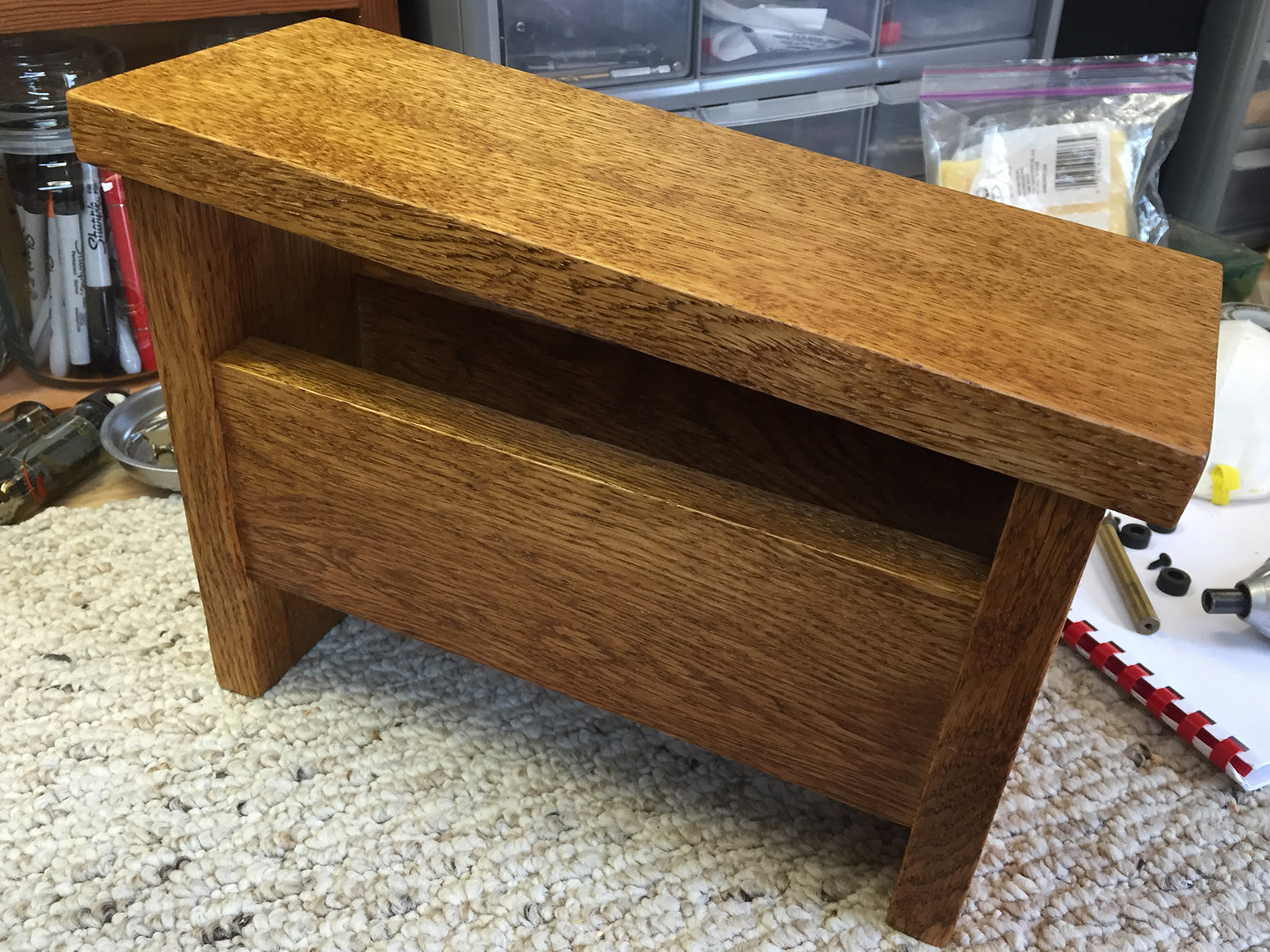 Custom stands & neck rests